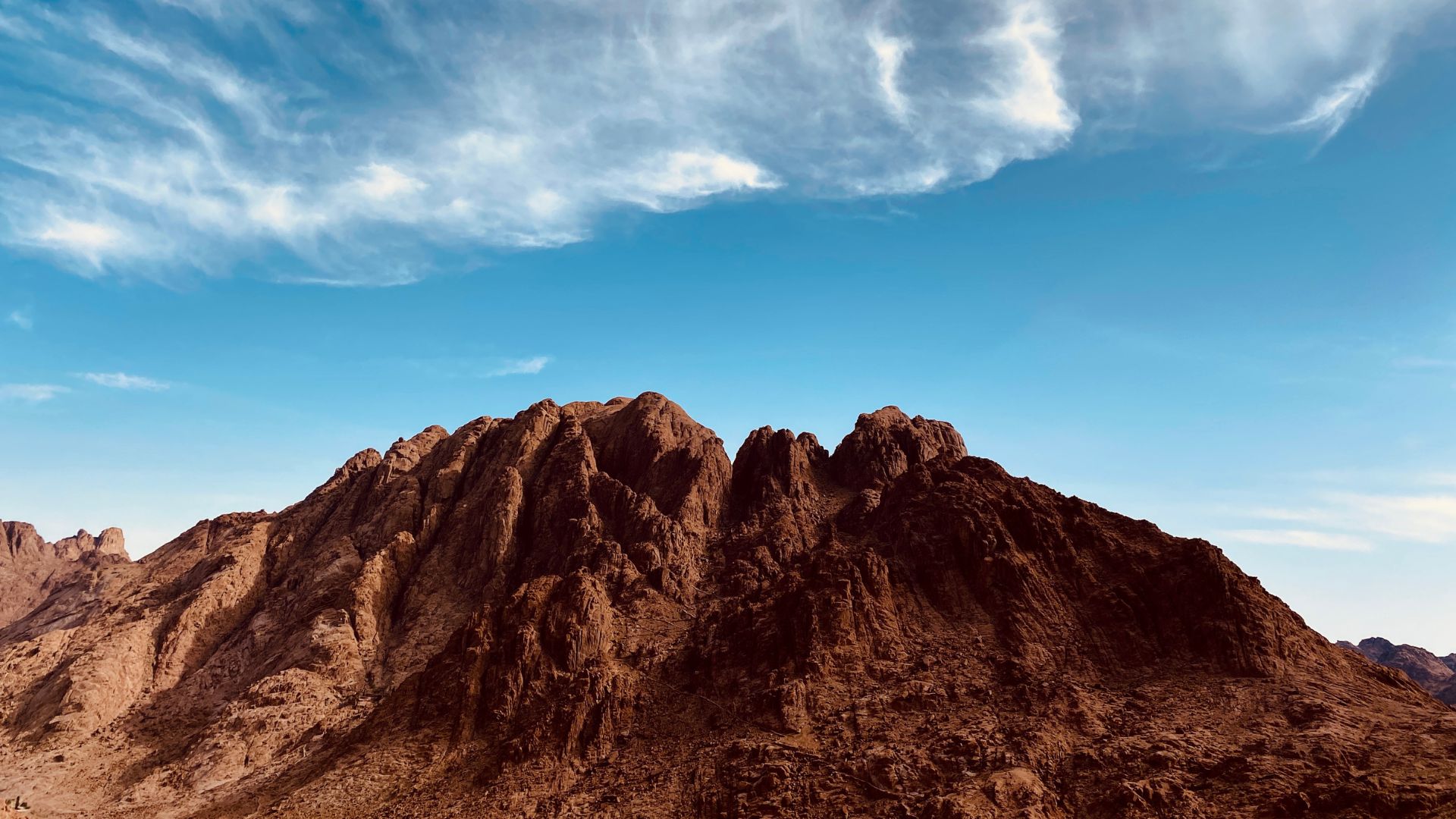 A Tale of Two Mountains – Shuvah Views